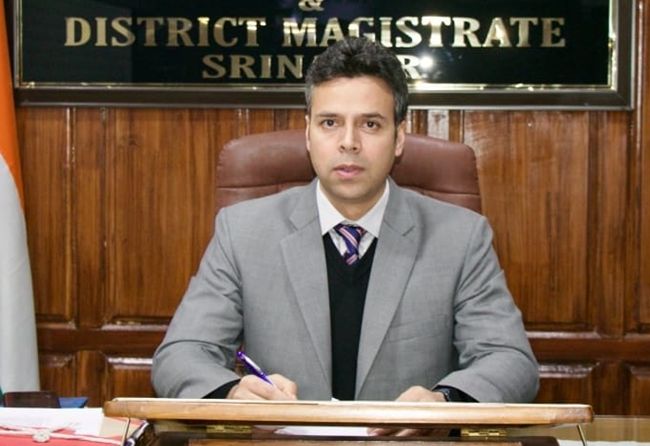 DC Srinagar Emphasizes Importance of Cleanliness, Unveils Comprehensive Action Plan with 500 ...