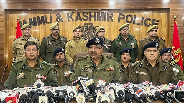 “Govt Employee responsible for Jammu blasts” arrested: DGP Dilbag – The ...