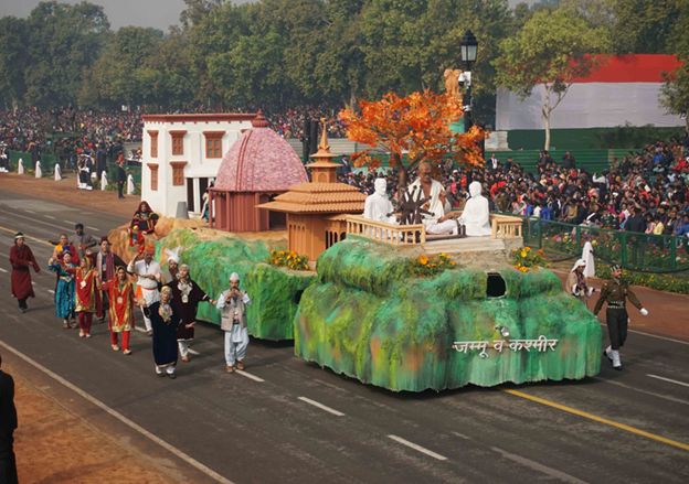J&K Tableau dazzle’s at Republic Day Parade in Delhi – The Kashmir Horizon