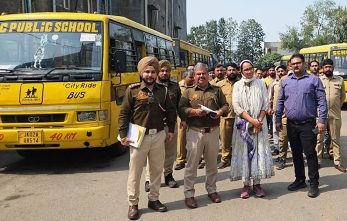 RTO Jammu conducts safety audit of school buses – The Kashmir Horizon