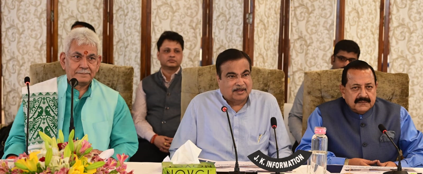 Gadkari chairs review meeting of road & highway projects of J&K at Raj ...