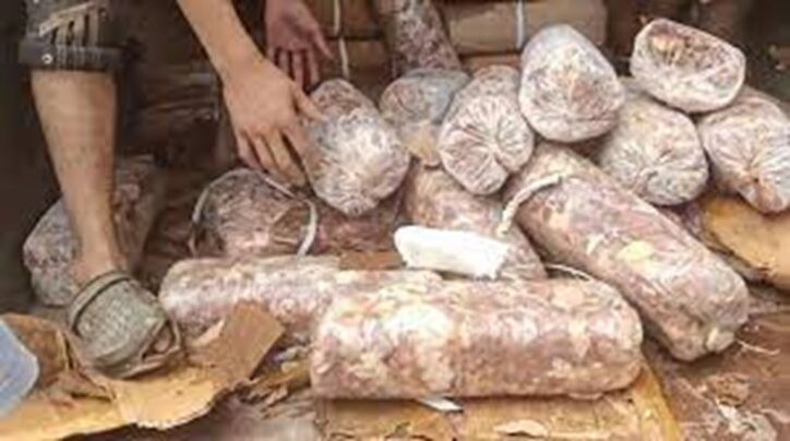 *Rotten meat on the Menu? J&K seizes 12,000 Kg in year’s biggest food ...